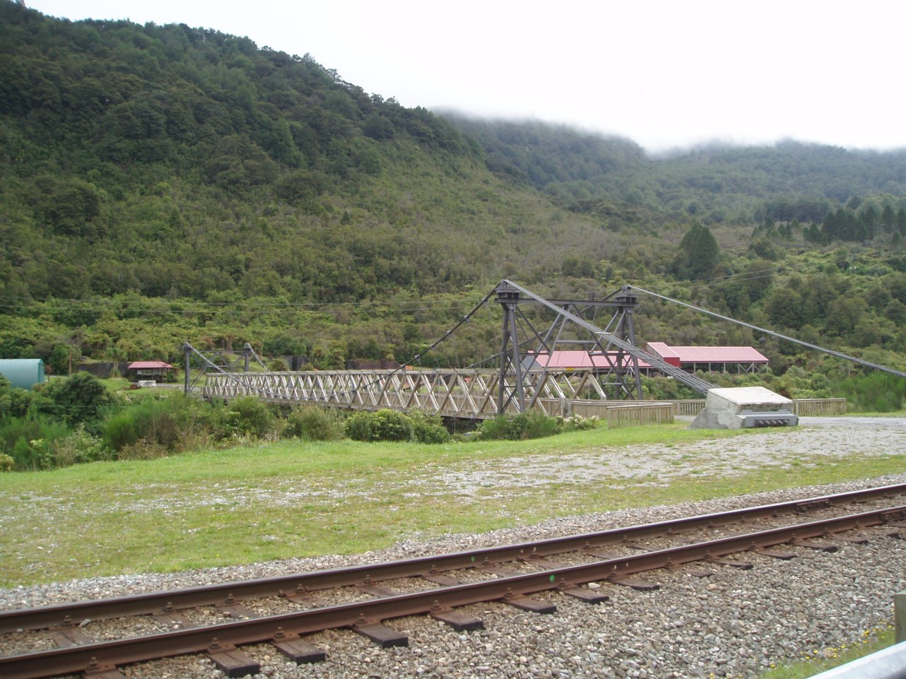 Cave Stream, Arthurs Pass and Brunner Mine – West Coast